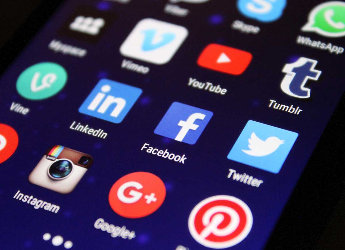 15 Exciting Phone Apps from an App Junkie